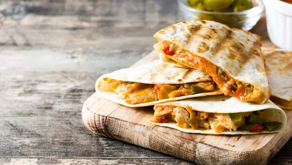 Creative lunch recipes to prepare with leftover Chapati - Times of India