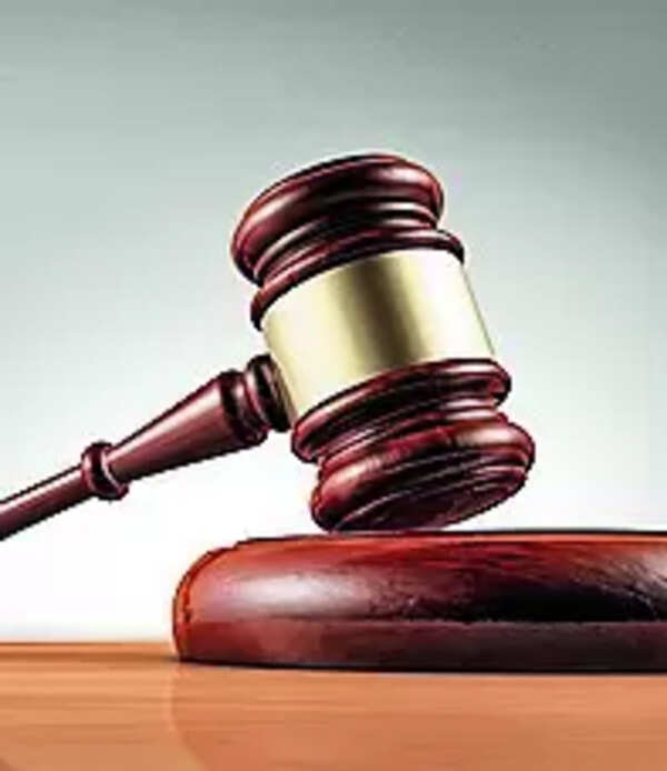 Banks playing both judge, executioner: Bombay HC on LOCs | Mumbai News - The Times of India