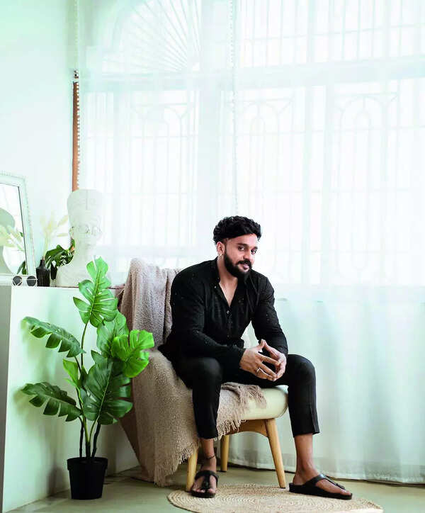 It is important to groom young talent to create good films: Dhanveerah | Kannada Movie News ...