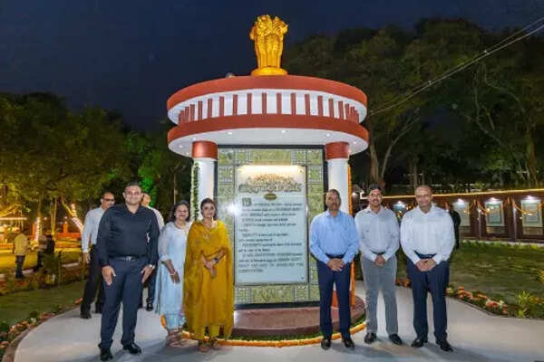 First constitution park inaugurated in Pune | Pune News - Times of India