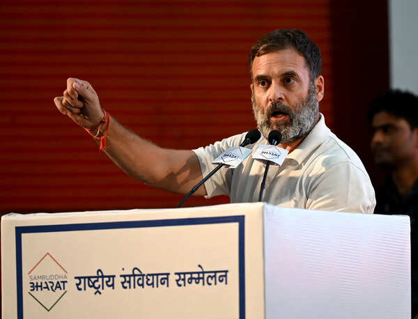 YS Sharmila's mother slaps police personnel as she visits her daughter at Police Station