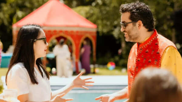 Colour, Confetti and Camaraderie - Times of India