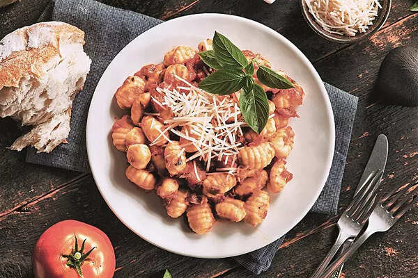 Nutritious, filling: Versatile potatoes amp up your meal - Times of India