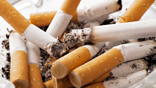 How smoking affects your face and skin - Times of India