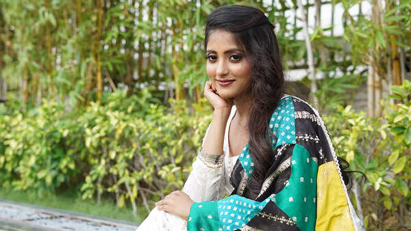 Exclusive! Make-up artists apply more foundation to make me look fair ...