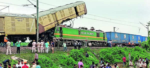 coromandel express: The goods train was carrying iron ores, the maximum ...