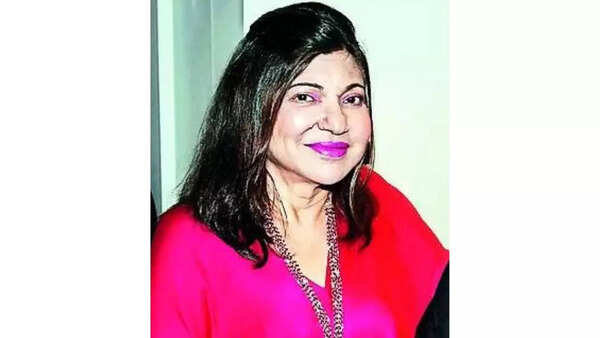 Alka Yagnik's Shocking Health Update: Singer Reveals Rare Hearing Loss ...