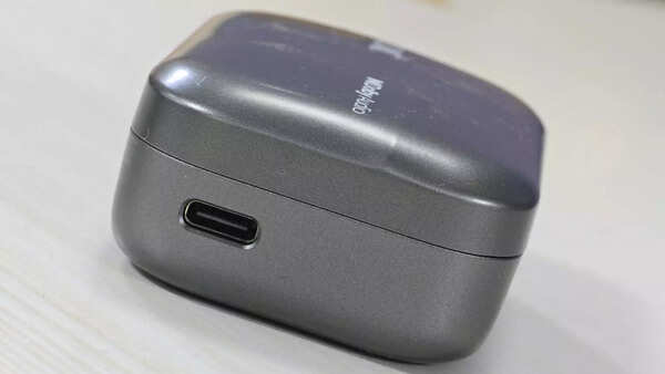 Boat Airdopes 800 TWS earbuds review: Solid choice - The Times of India