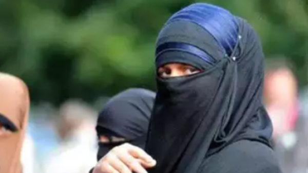 Hijab ban in Mumbai college: Girls allowed to enter campus in burqa ...