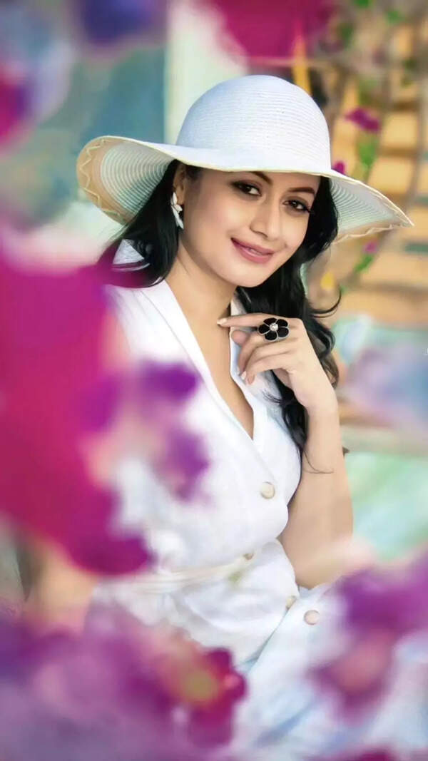 The best colours for Indian skin tones - Times of India
