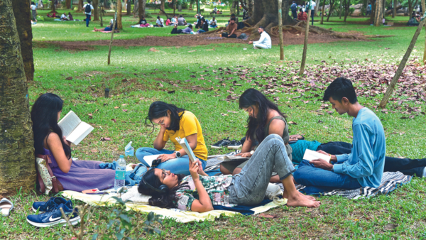 Reading clubs play cupid as we fall in love with books, again - Times ...