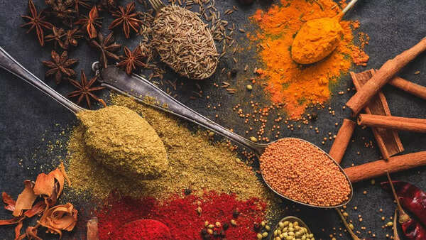 Adding these 9 spices to warm water may reverse insulin imbalance ...