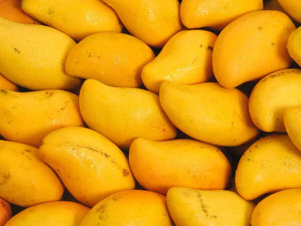 8 Reasons why should not throw away Mango leaves - Times of India