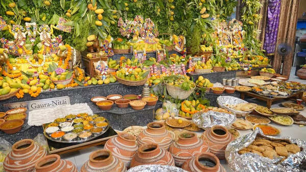 In pics: The beautiful Mango festival in ISKCON, Dwarka - Times of India