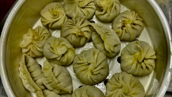 Health Risks of Eating Momos in Monsoon Season | - Times of India