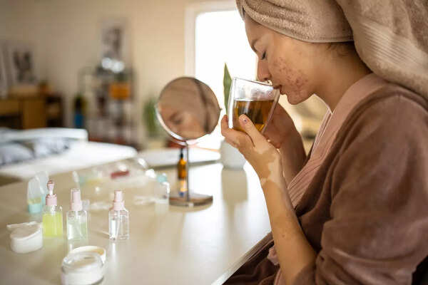 Coffee Effects on Skin: Does coffee drinking may indirectly aggravate ...