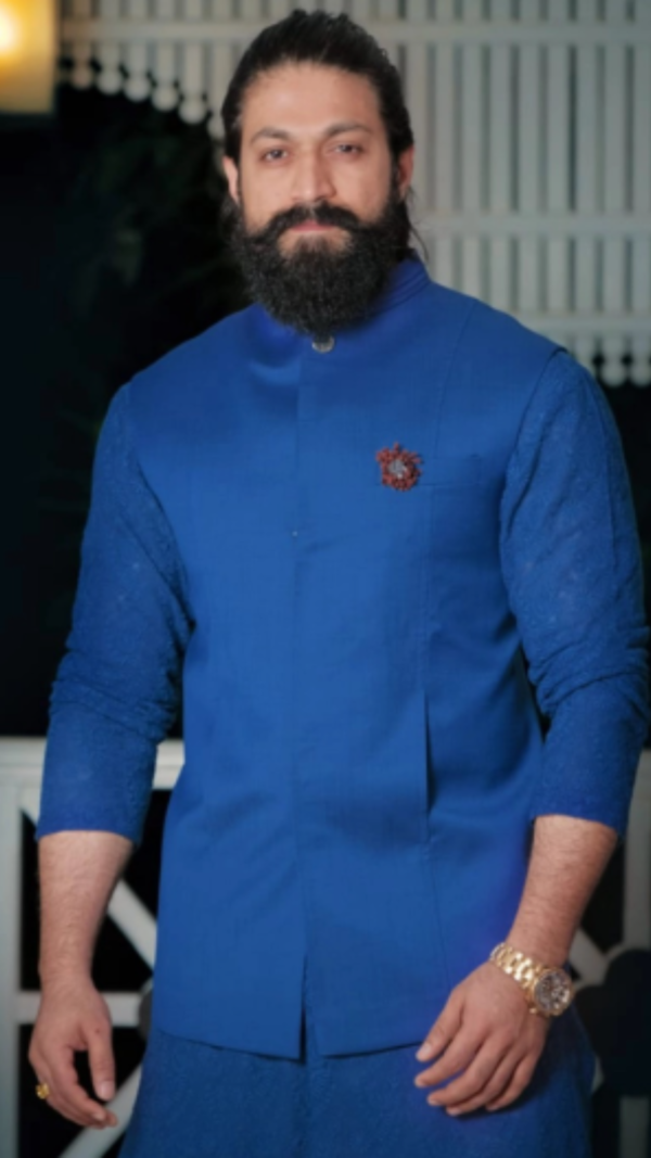 How I got my body back in shape: Hrithik Roshan - Times of India