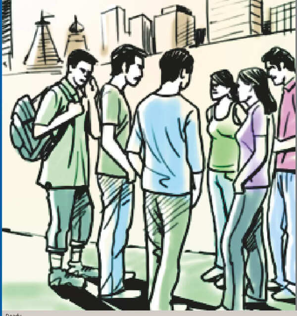 Mumbai Dreams: 7 School Children Flee Home to Pursue Mumbai Dreams, 2 ...