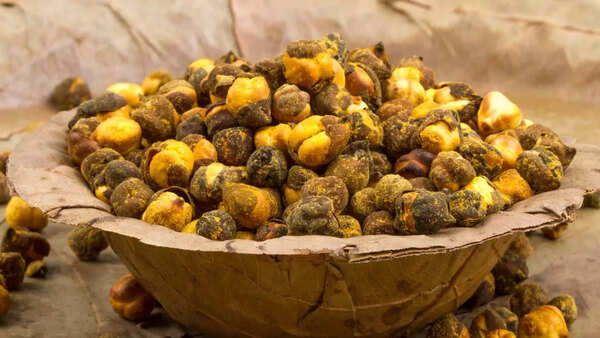 This hidden nutrient in Roasted Chana is what makes it so healthy ...