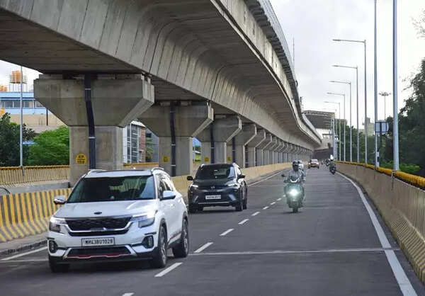 Double-Decker Flyover: Double-decker flyover opens at Silk Board ...