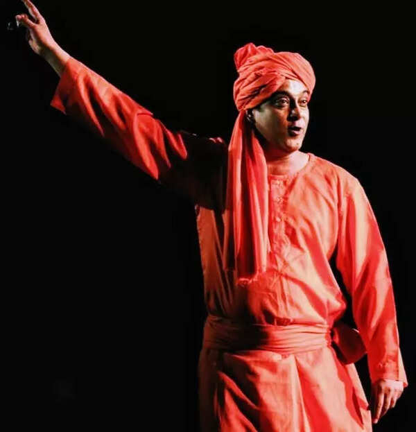 Sujan Neel Mukhopadhyay to ring in his 50th birthday with a theatre and ...