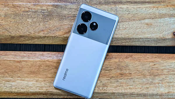 Realme GT 6 review: Flagship features at a mid-range price - Times of India