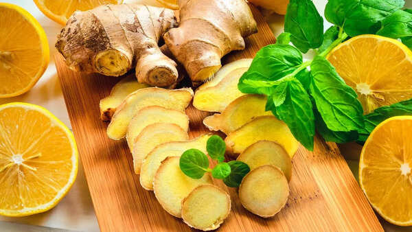 8 foods that can naturally fix the feeling of nausea - Times of India