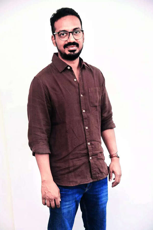 Kenda shows how a common man navigates crime & politics: Sahadev ...