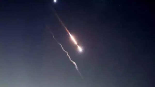 Iraqi Fighters Attack Israel's Ramon Airbase; Drone Slams Into Jordan ...