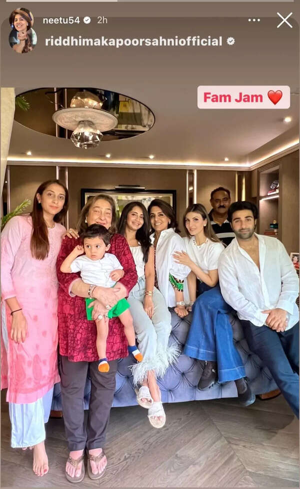 A look at Neetu Kapoor's fam-jam Independence Day celebrations with ...