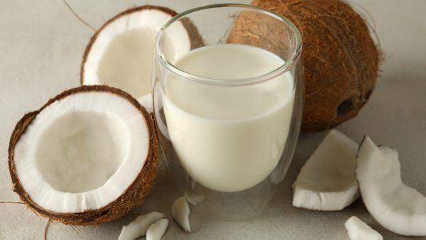 Raw Coconut Benefits: 5 reasons to eat raw coconut first thing in the ...