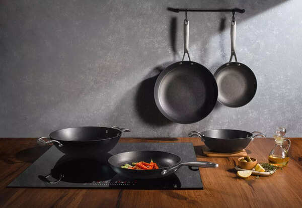 The Evolution of Cast Iron Cookware from the 5th Century BC to Today ...