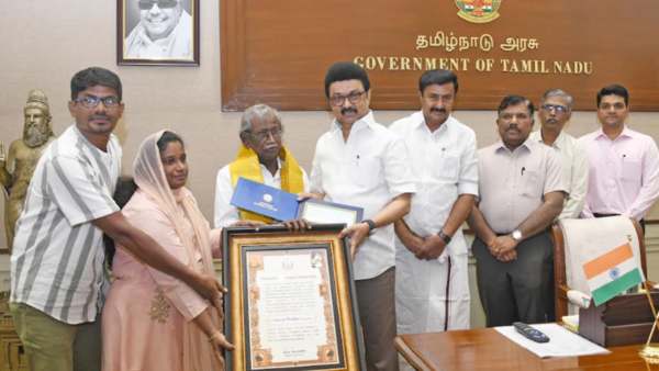 Stalin presents Kalaignar Memorial Kalaithurai Vithagar awards to P ...