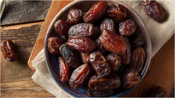 Khajoor VS Chhuhara Benefits: What’s the difference and know their ...