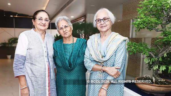 Lucknowites learned the meditative art of nurturing a bonsai | Events ...