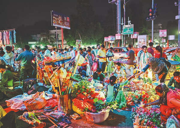 Lakhnau's tradition keeping alive | Lucknow News - Times of India