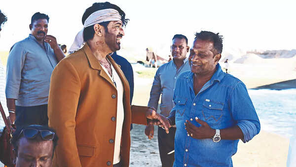 Shoot at Site: Arun Vijay pulls off dual roles and four looks! | Tamil Movie News - The Times of ...
