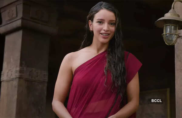 Bhool Bhulaiyaa 3 Movie Review: A solid twist elevates this Diwali ...