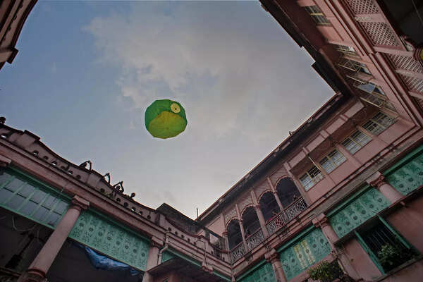 Kolkata’s sky lantern festival celebrates 100 years | Bengali Movie ...