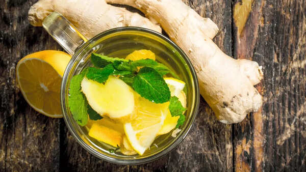 This Mint Ginger tea can naturally help in reducing fatty liver - Times ...