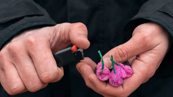 Students Learn Bomb Making From Youtube What Happened Next Will Shock