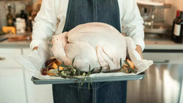 The tradition of Turkey: Why it became the star of Thanksgiving feasts ...
