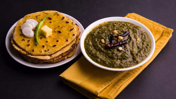 Saag Benefits: What makes saag a healthy dish in winters? | - Times of ...