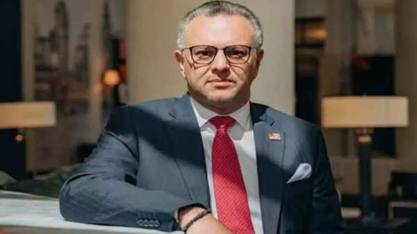 How Massad Boulos met his wife Sarah Boulos? All about the couple and ...