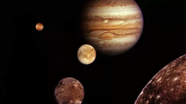 Jupiters' opposition, a visual treat in the sky on December 7 : When ...
