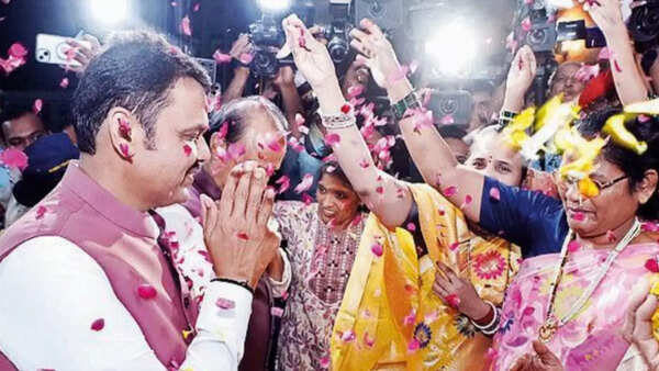 Devendra Fadnavis: How RSS Ensured Maharashtra CM Seat in His Favor | Nagpur News - Times of India