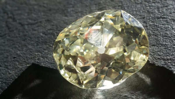 5 of the world’s most cursed gemstones and their spine-chilling secrets ...