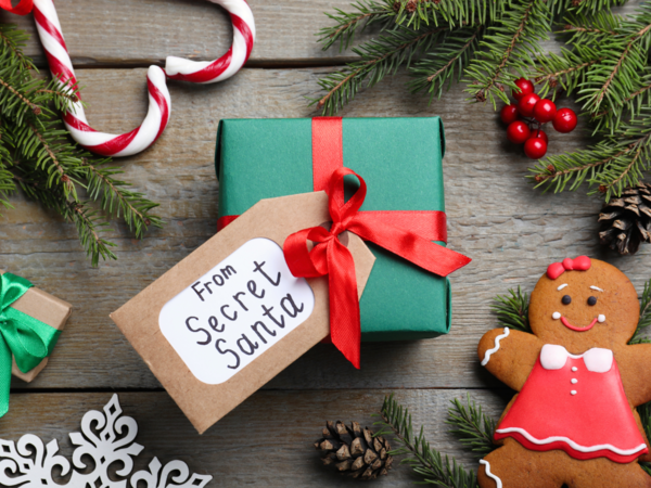 5 popular Christmas games and their rules - Times of India