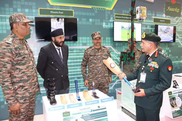 Son of Army veteran develops 'Phoenix foot' to help military heroes ...