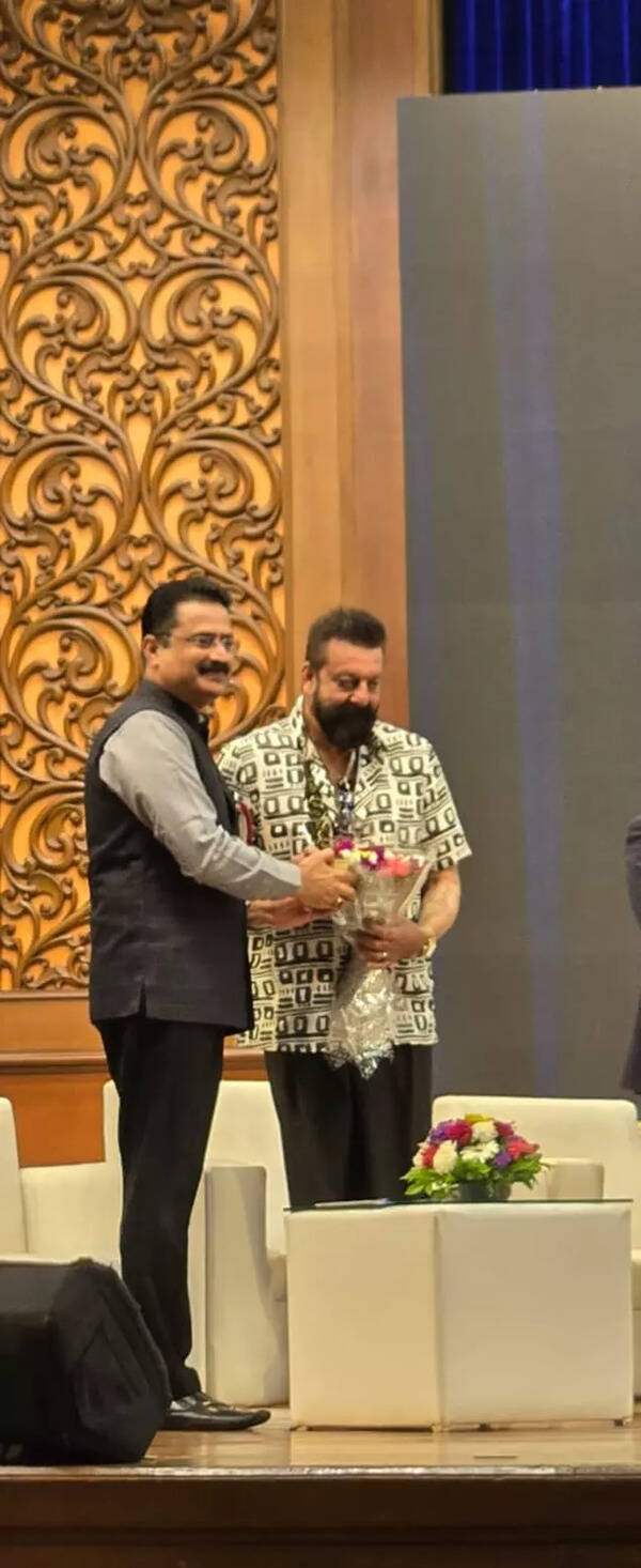 Actor Sanjay Dutt advocates abiding law, legal awareness and reforms at ...